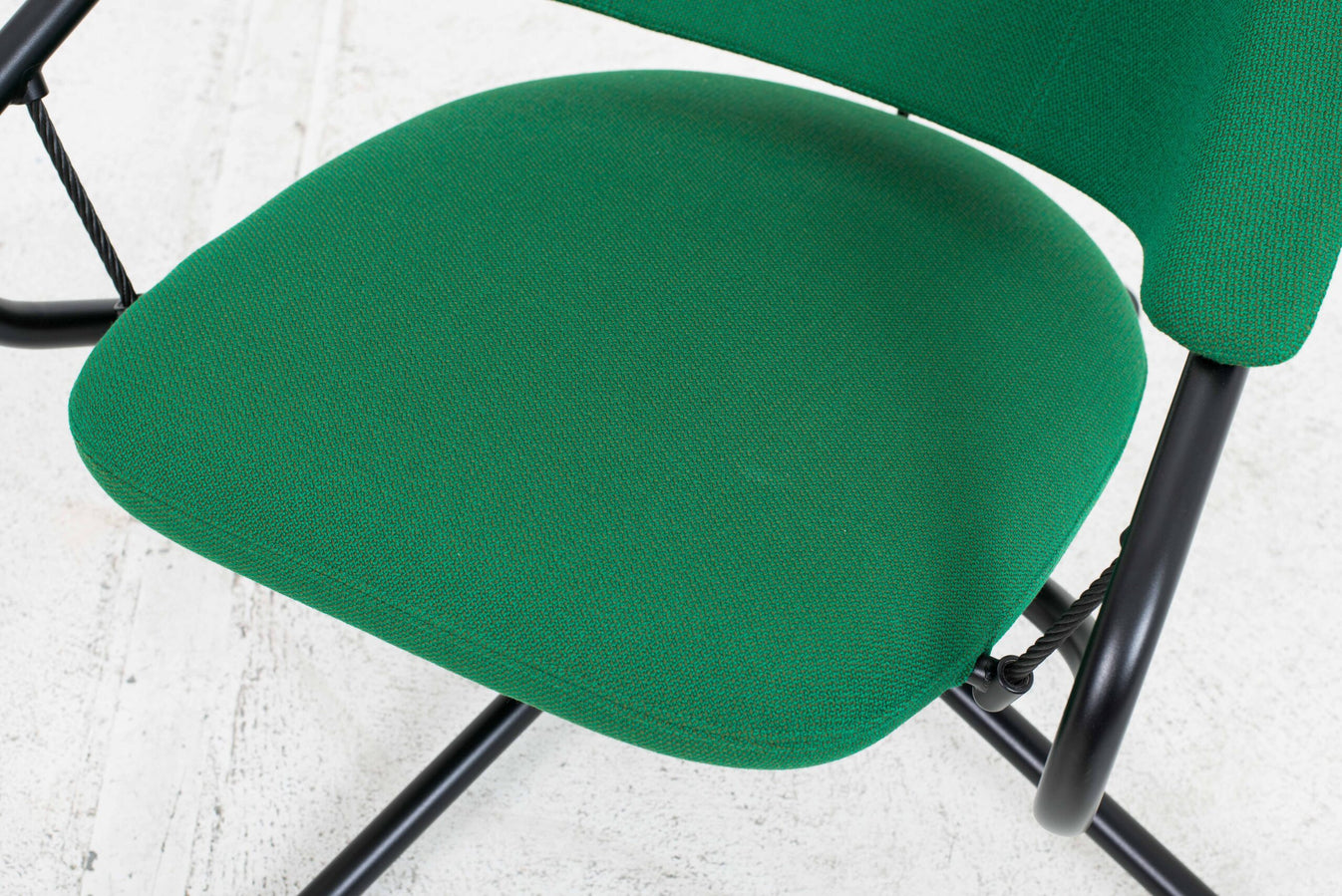 Vitra Citizen Lowback Sessel von Konstantin Grcic – 2nd home
